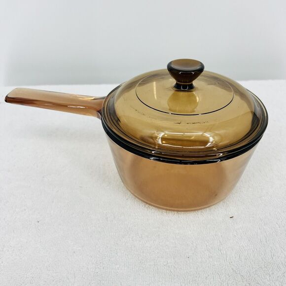 Pyrex | Kitchen | Pyrex Vision L Saucepan Wlid And Pour Spout Usa ...